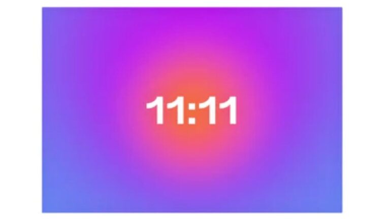 9 Aesthetic Notion Clock Widgets 2025 (Free & Paid)